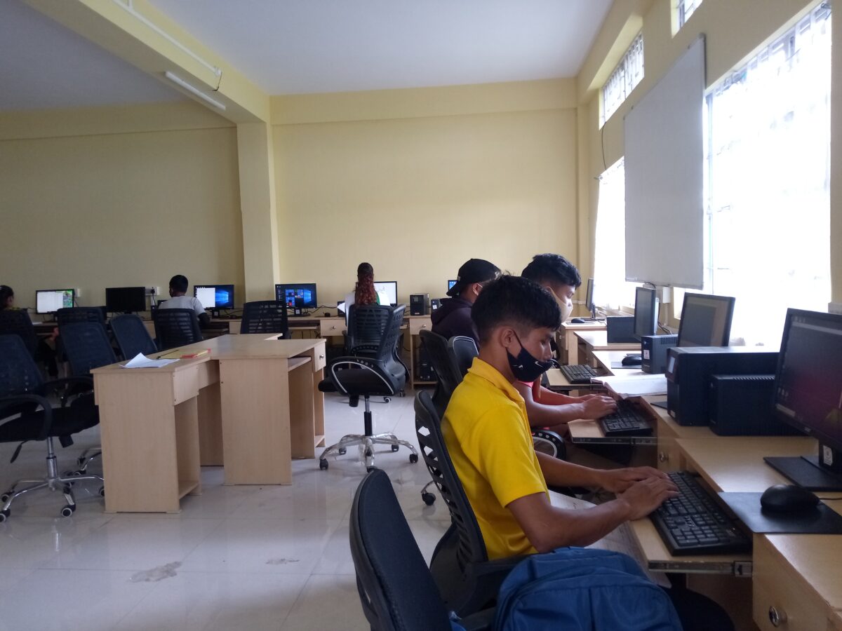 Computer Center – JAINTIA EASTERN COLLEGE, KHLIEHRIAT